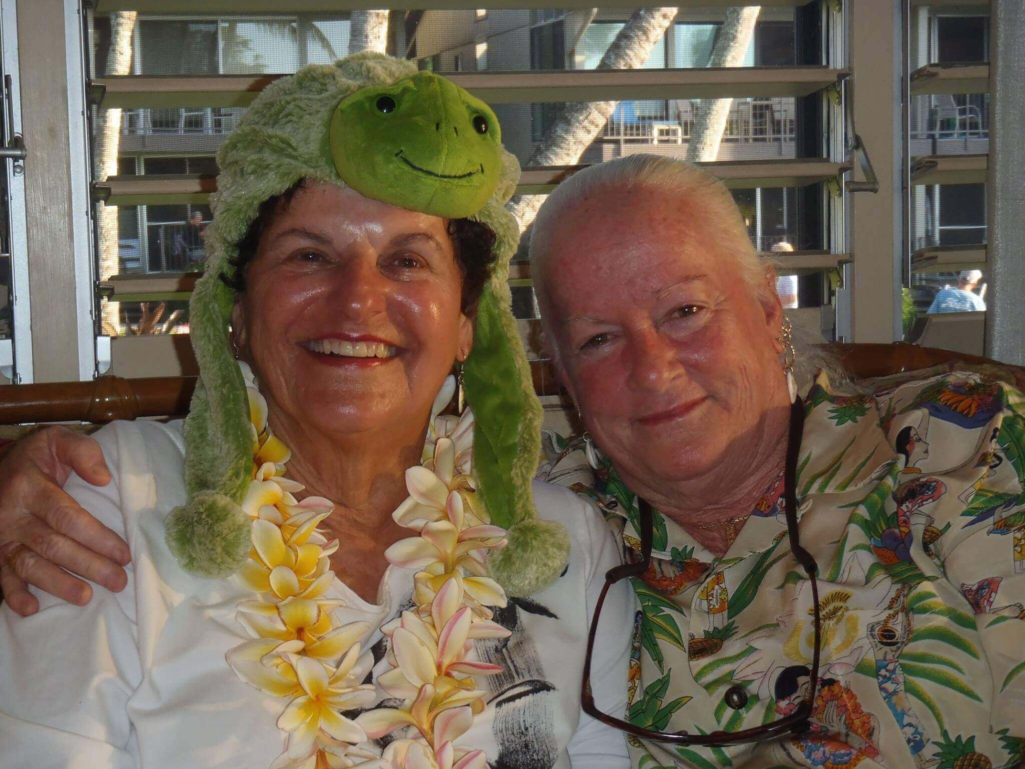 180601 Randi Rice w.turtle hat & Su | Honokeana Cove Rental Association LLC